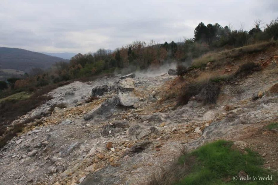 Alla scoperta della Valle del Diavolo a Sasso Pisano - Walk to World